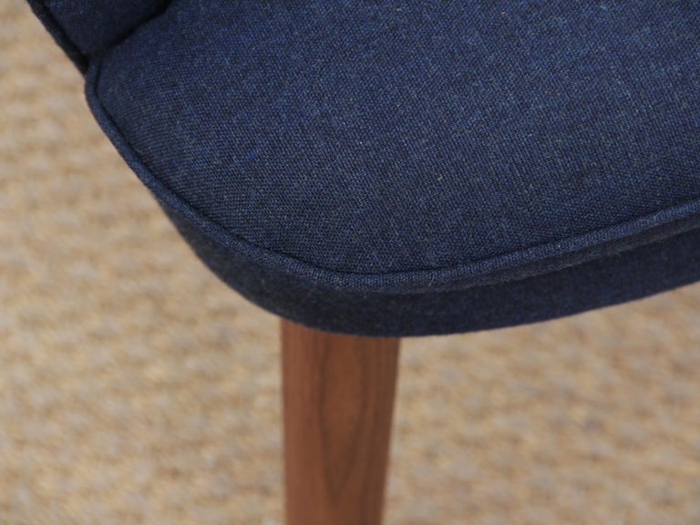 Mid-Century Modern Danish Sofa Model CH 71 by Hans Wegner For Sale at ...