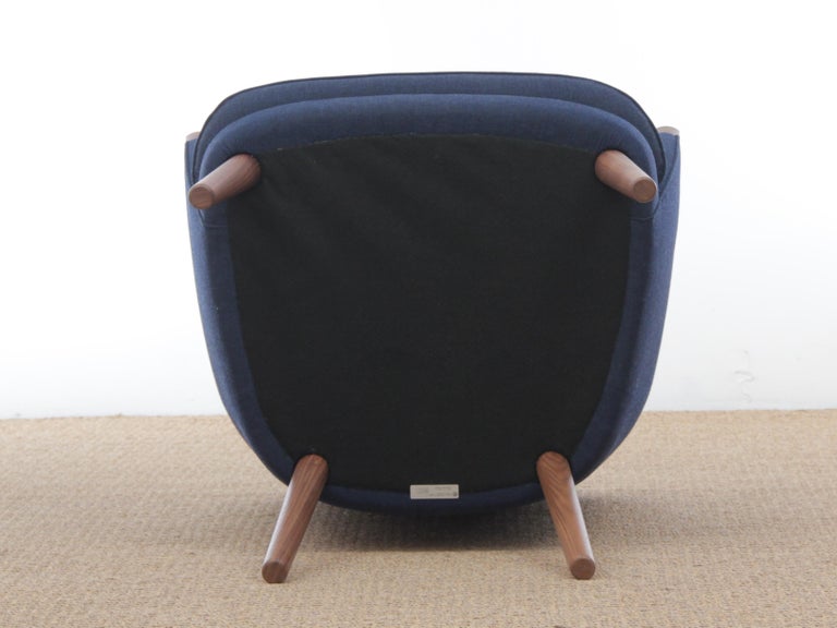 Mid-Century Modern Danish Sofa Model CH 71 by Hans Wegner For Sale at ...