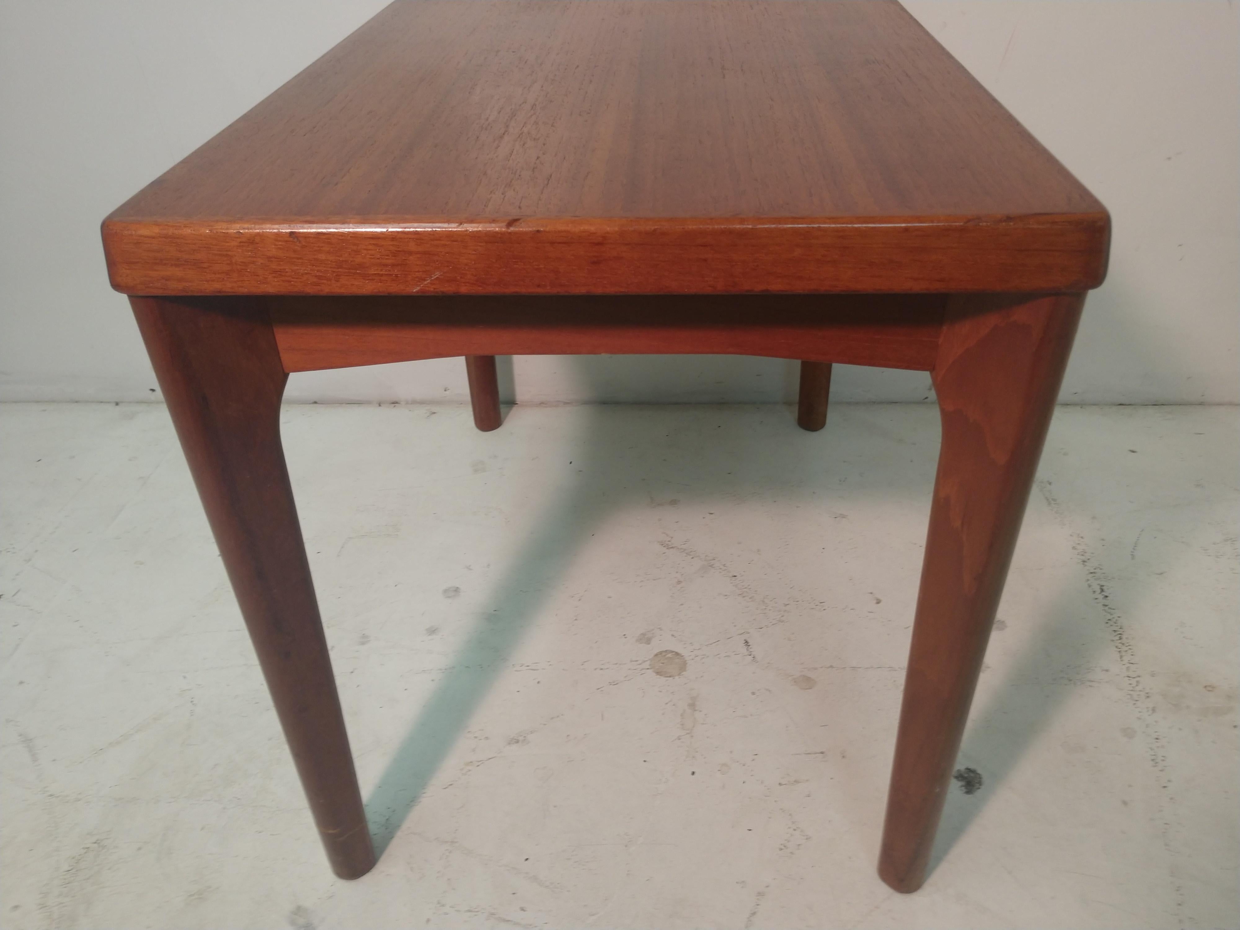 Mid-Century Modern Danish Teak Side or End Table For Sale at 1stDibs ...