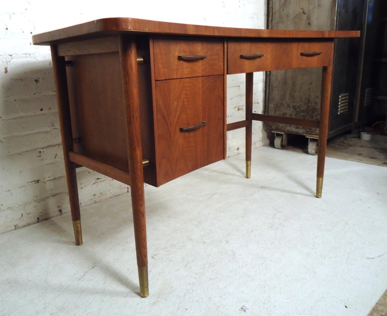 Mid-Century Modern Desk and Chair by Sligh-Lowry at 1stDibs | sligh ...
