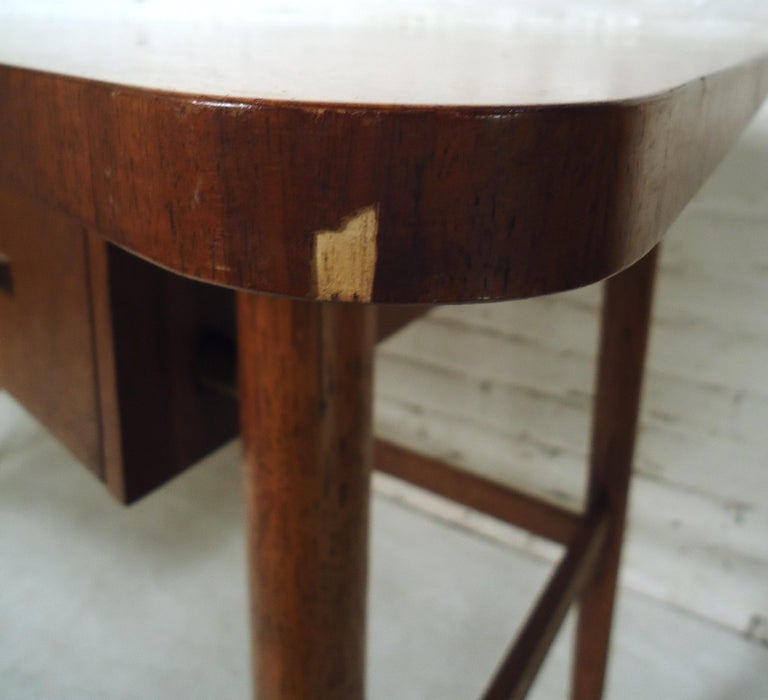 Mid-Century Modern Desk and Chair by Sligh-Lowry at 1stDibs | sligh ...