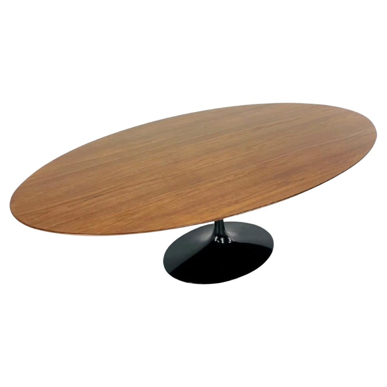 Knoll Associates Eero Saarinen Walnut Oval Dining Table at 1stDibs