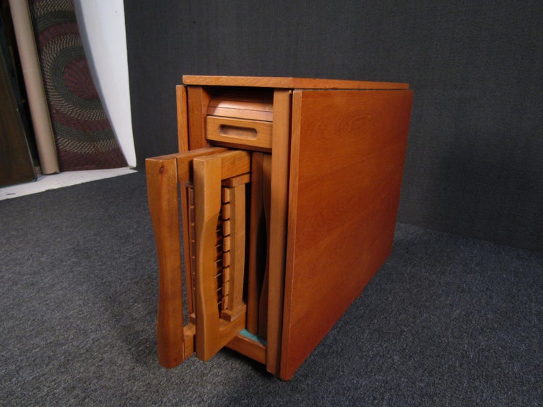 Mid-Century Modern Drop Leaf Dining Room Set at 1stDibs