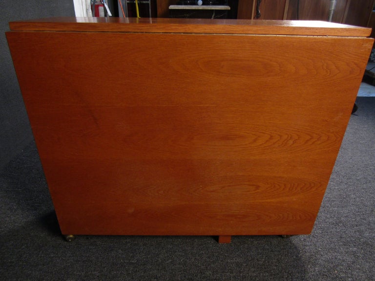 Mid-Century Modern Drop Leaf Dining Room Set at 1stDibs