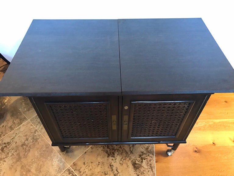 Mid-Century Modern Expandable Portable Rolling Bar Cart Server at ...