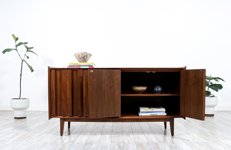 Mid-Century Modern "First Edition" Walnut Credenza by Lane at 1stDibs