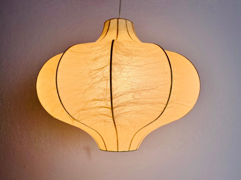 Mid-Century Modern Flower Shape Cocoon Pendant Light, 1960s, Italy For ...