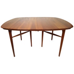 Mid-Century Modern Gate Leg Style Dining Table For Sale at 1stDibs