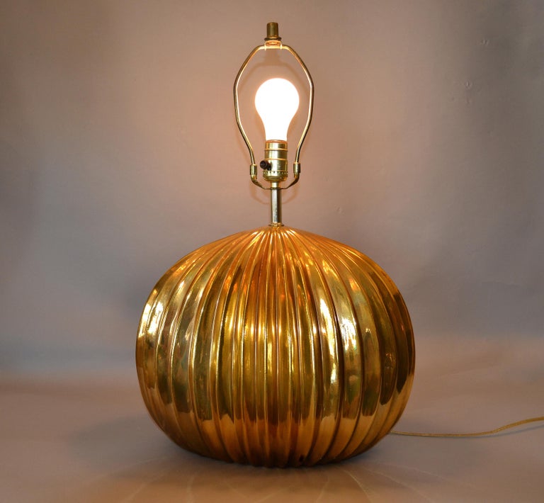 Mid-Century Modern Golden Ribbed Table Lamp with Oval Linen Shade ...