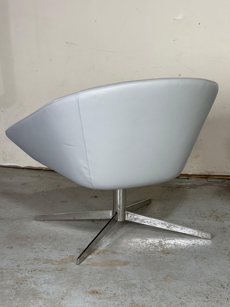 Gray Leather Lounge Chairs by Jeffrey Bernett for Bernhardt For Sale at ...