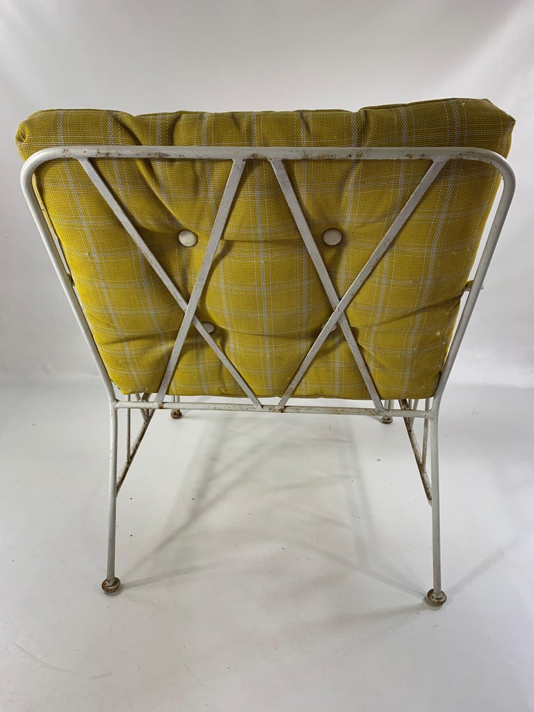 Mid-Century Modern Heavy Cast Iron Wire Outdoor Lounge Chair at 1stDibs