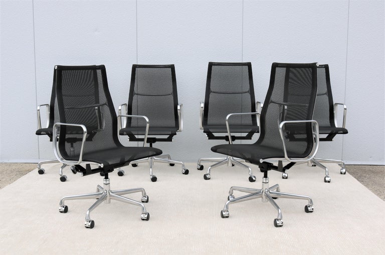 Mid-Century Modern Herman Miller Eames Aluminum Group Black Mesh ...