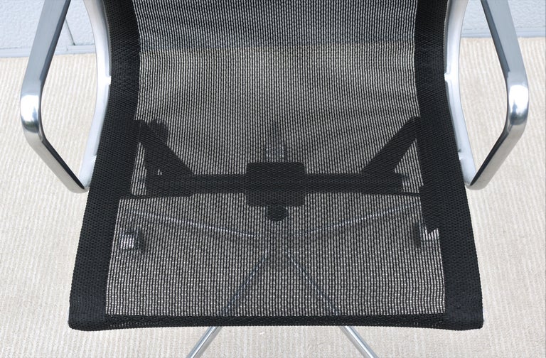 Mid-Century Modern Herman Miller Eames Aluminum Group Black Mesh ...