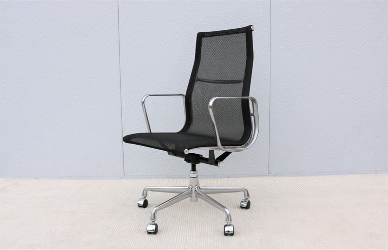 Mid-Century Modern Herman Miller Eames Aluminum Group Black Mesh ...
