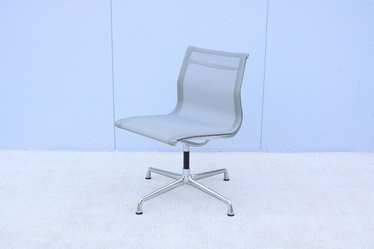 Mid-Century Modern Herman Miller Eames Aluminum Group Mesh Armless Side ...