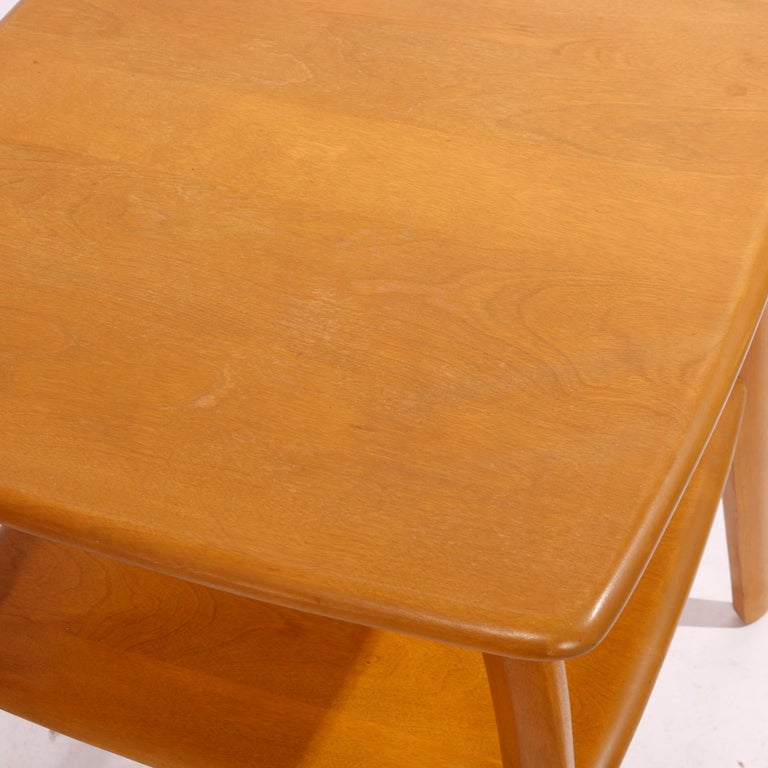 Mid-Century Modern Heywood Wakefield Wishbone Side Table, Circa 1950 at ...