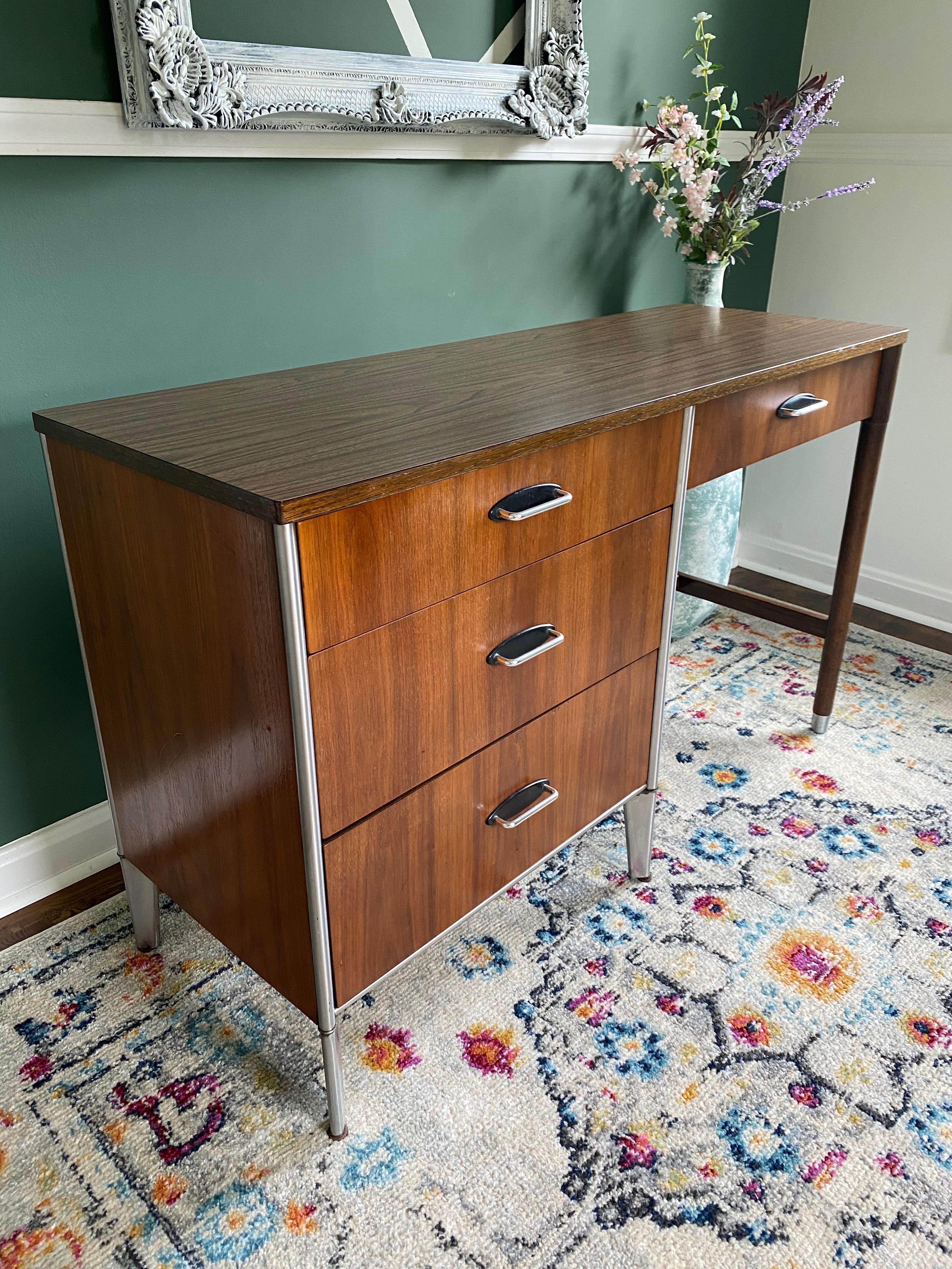 Mid-Century Modern Hill-Rom Co Steel Desk For Sale at 1stDibs