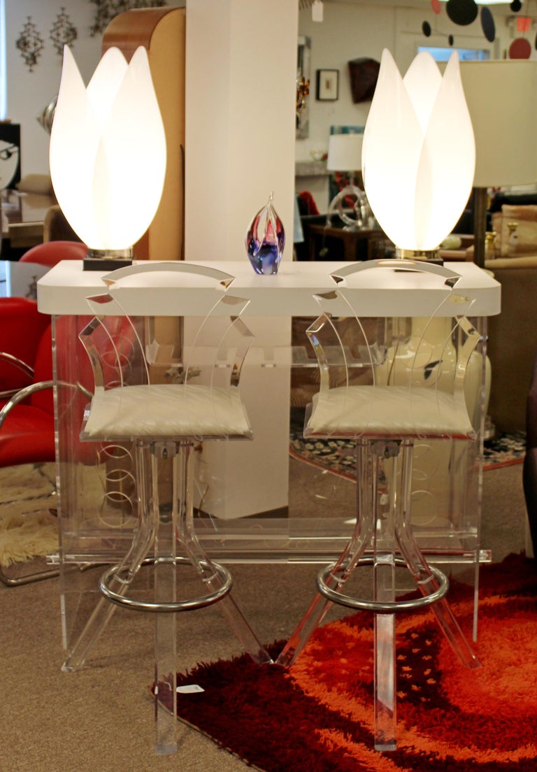 Mid-Century Modern Hollywood Regency Pair of Lucite Bar Stools Light Up ...