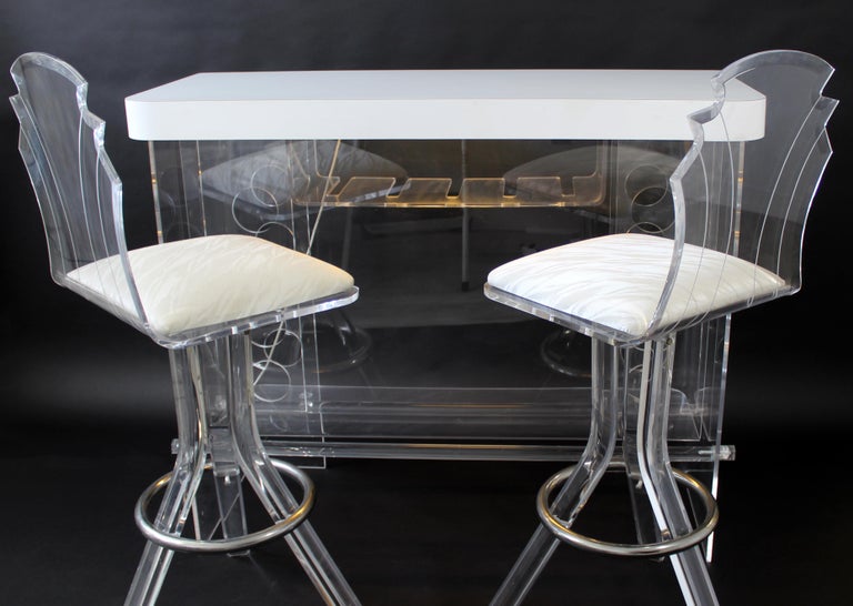 Mid-Century Modern Hollywood Regency Pair of Lucite Bar Stools Light Up ...