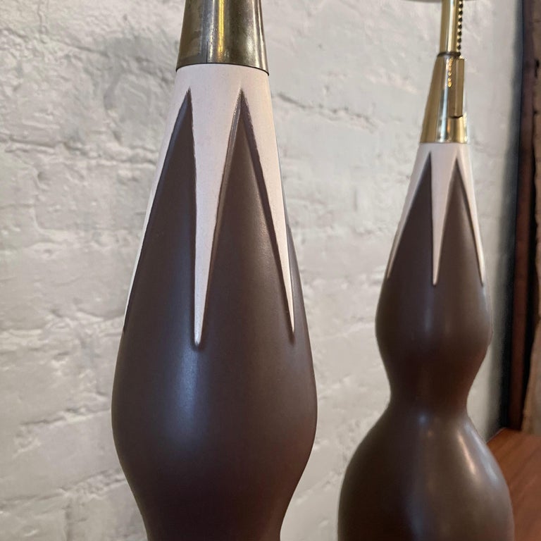 Mid-Century Modern Hourglass Table Lamps by Gerald Thurston For Sale at ...
