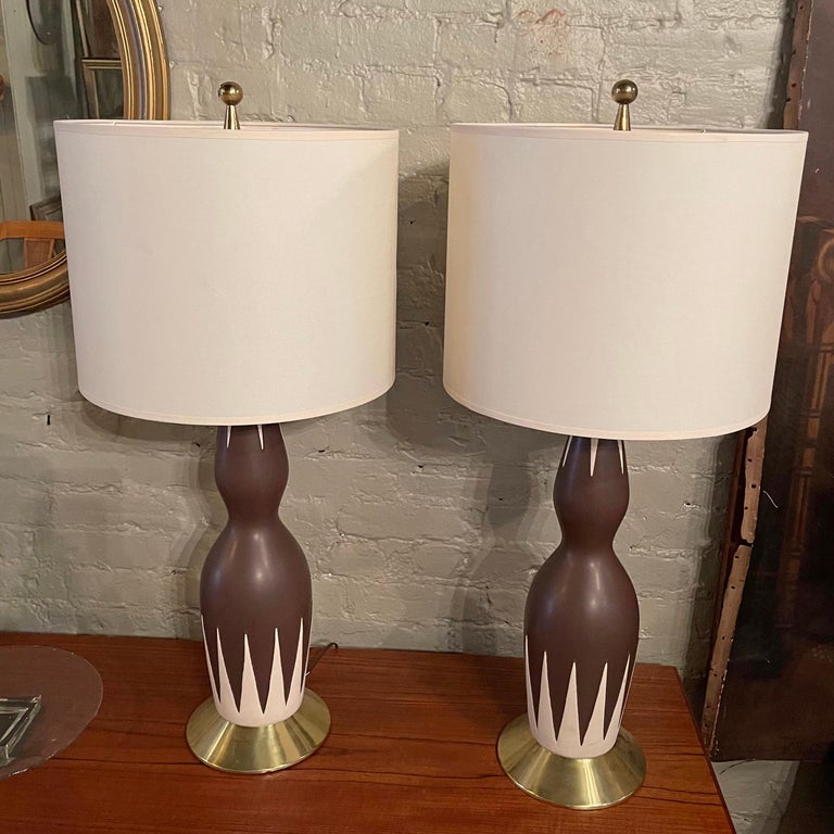 Mid-Century Modern Hourglass Table Lamps by Gerald Thurston For Sale at ...