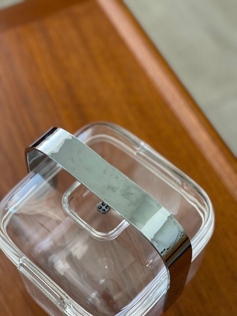 Mid-Century Modern Italian Lucite Ice Bucket by Guzzini For Sale at 1stDibs