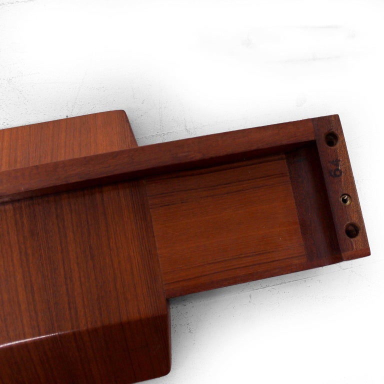 Mid Century Modern Italian Modern Bed Frame, Dassi Attributed For Sale ...