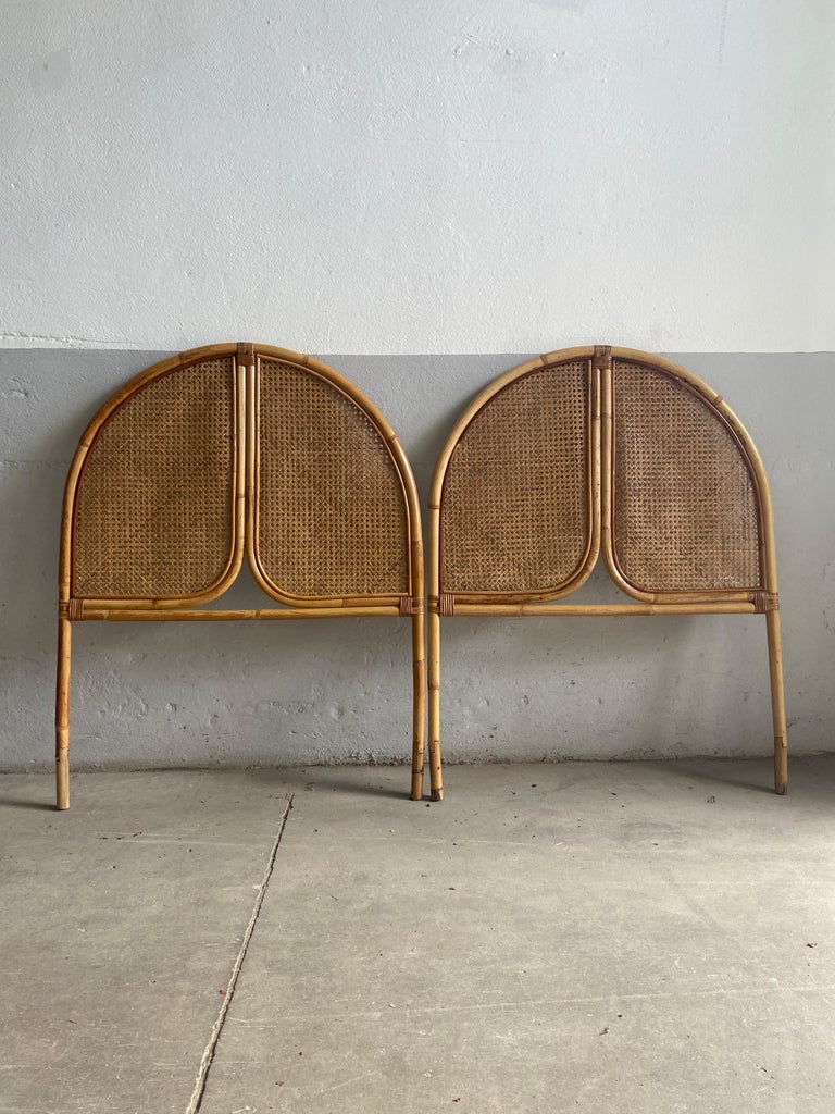 Mid-Century Modern Italian Pair of Bamboo and Straw Headboard, 1970s at ...