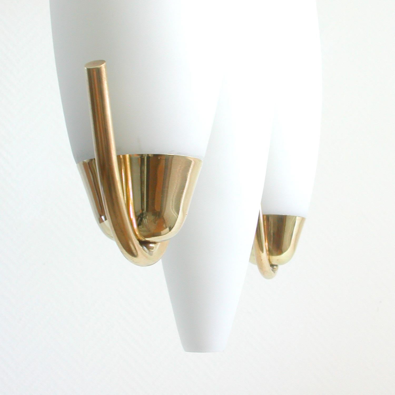 Mid-Century Modern Italian Satinated Glass and Brass Pendant Chandelier ...