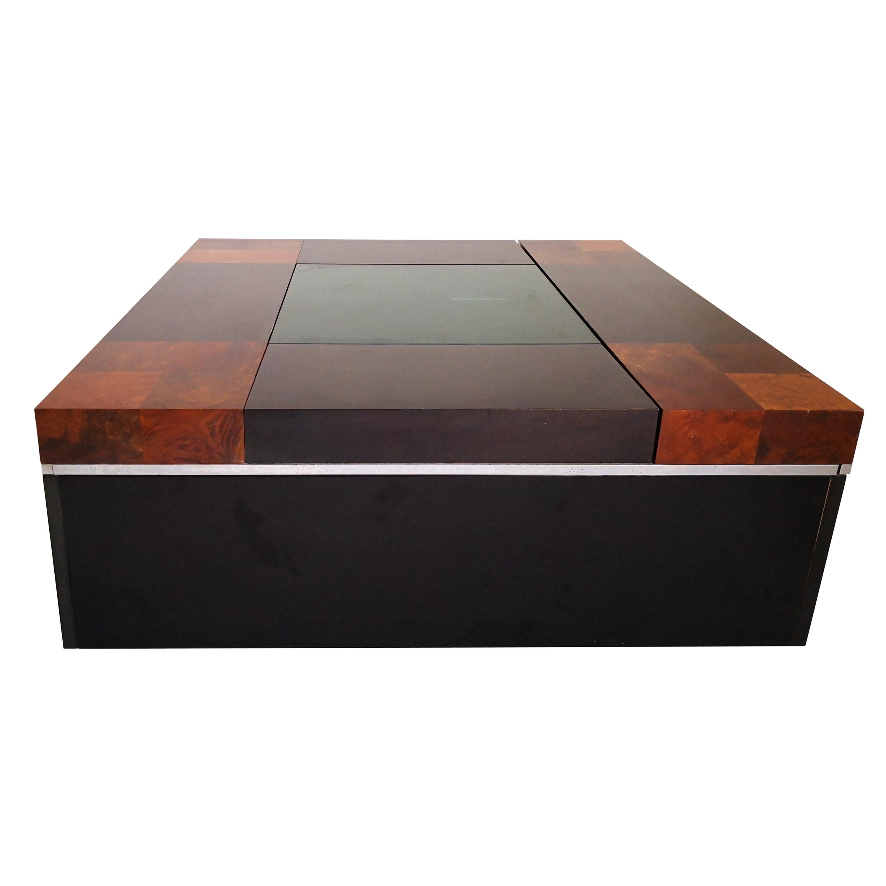 Mid-Century Modern Italian Veneered Coffee and Bar Table by Willy Rizzo ...