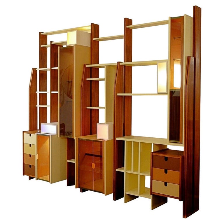 Mid-Century Modern Italian Wooden Shelf, 1960s For Sale at 1stDibs