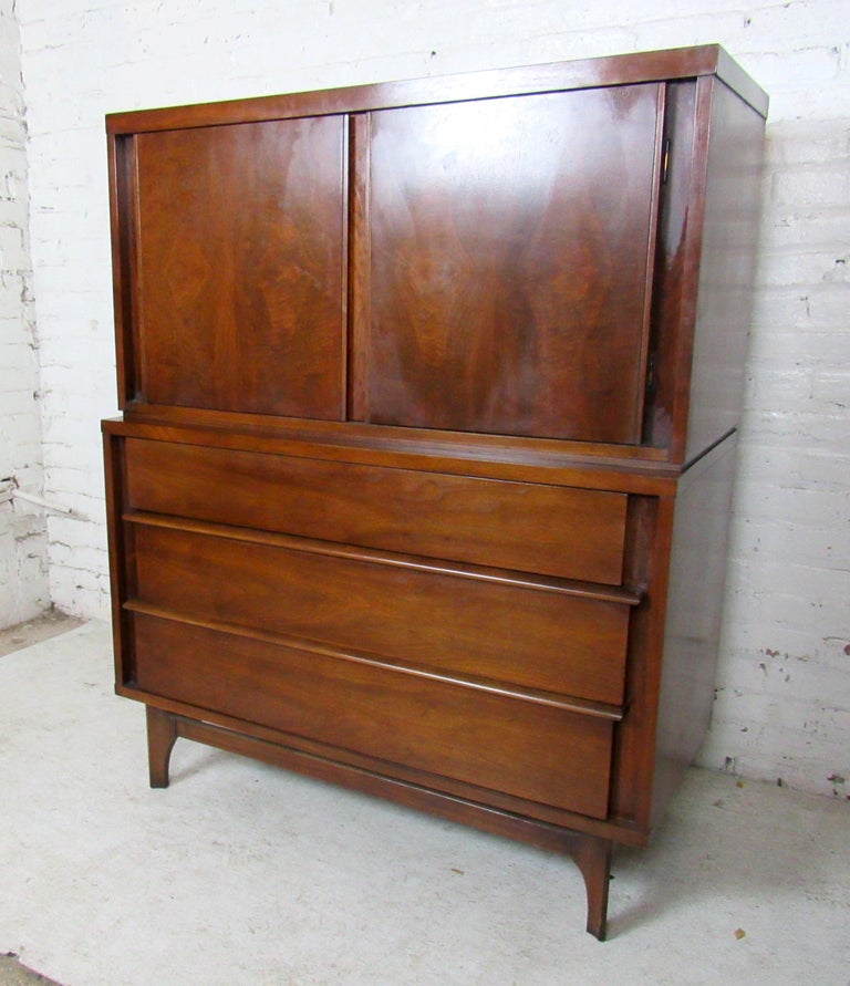 Mid-Century Modern Kent Coffey Dresser For Sale at 1stDibs | kent ...