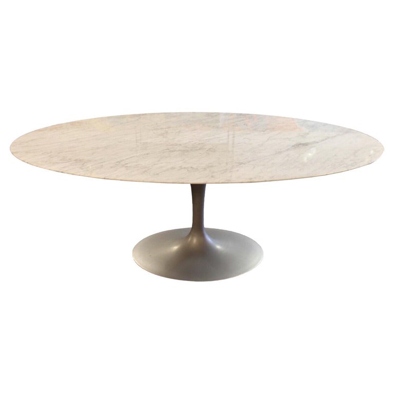 Mid-Century Modern Knoll Oval Marble Saarinen Table Tulip Base 1957 at ...