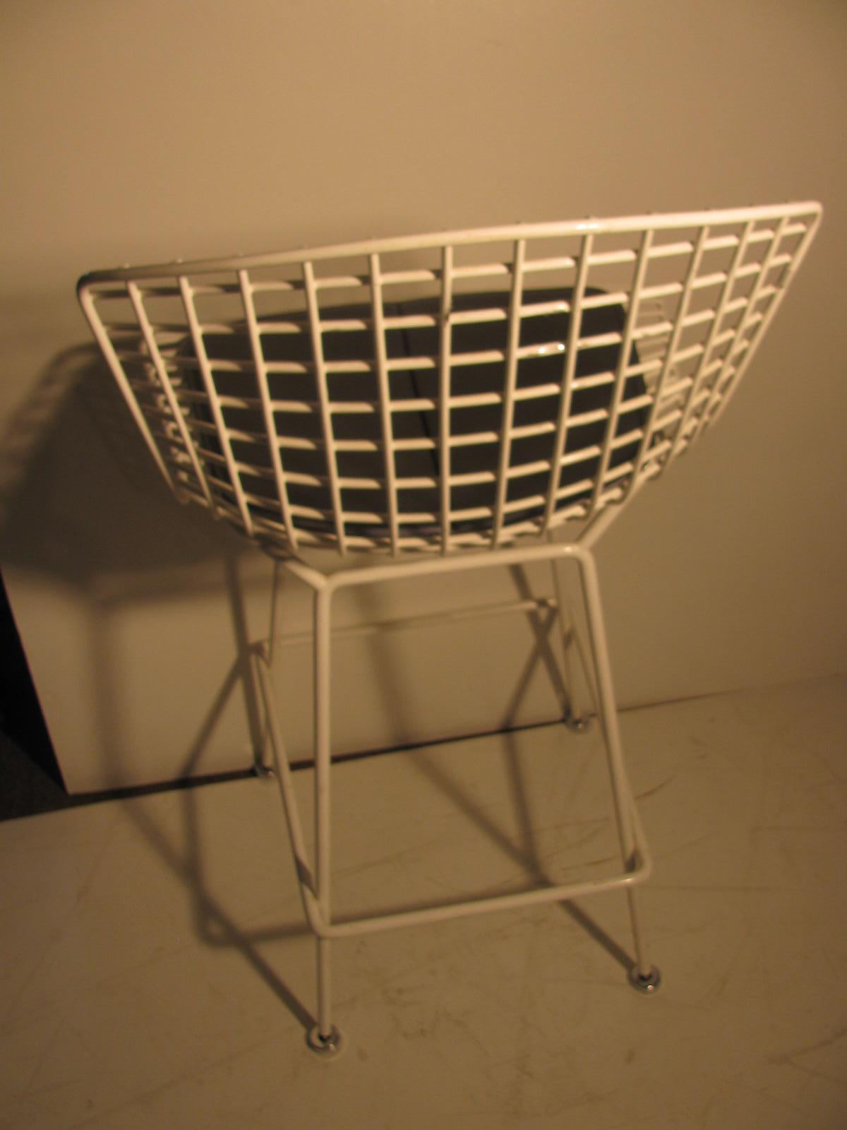 Mid-Century Modern Knoll Bertoia Wire Bar Counter Stool For Sale at ...