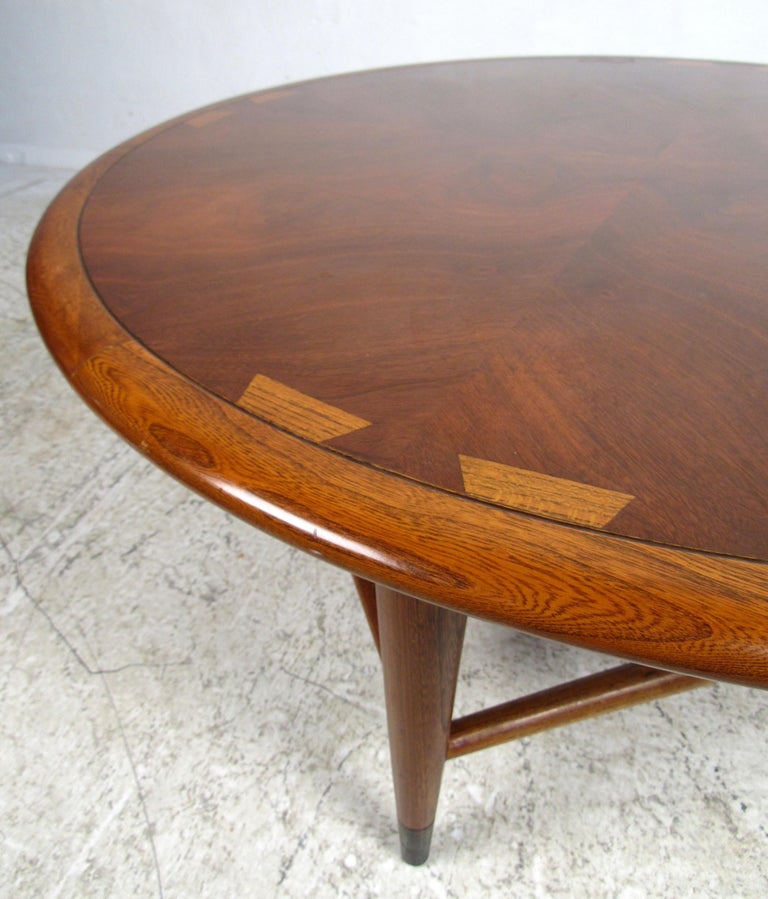 Mid-Century Modern Lane Coffee Table at 1stDibs