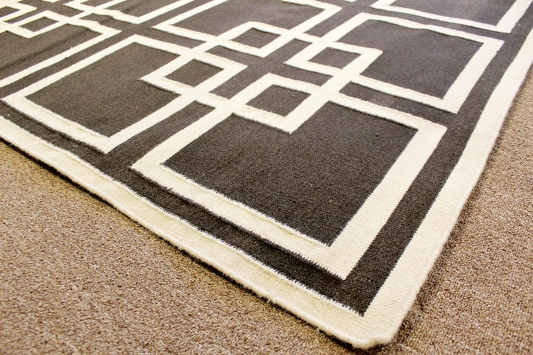 Contemporary Large Rectangular Geometric Area Rug Carpet For Sale at ...
