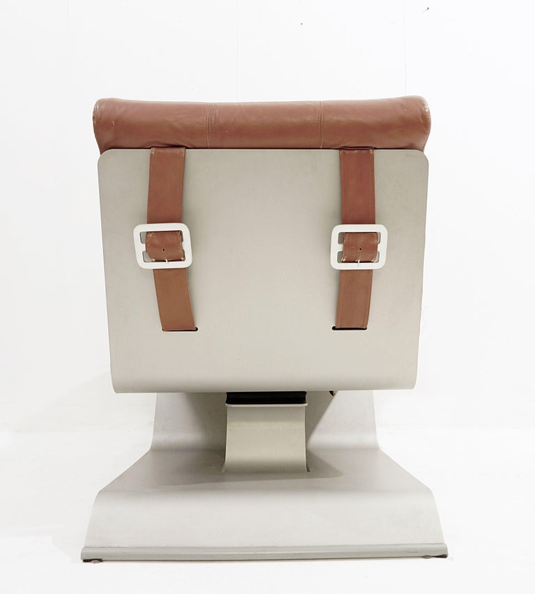 Mid Century Modern Lounge Chair by Water and Moretti For Sale at 1stDibs