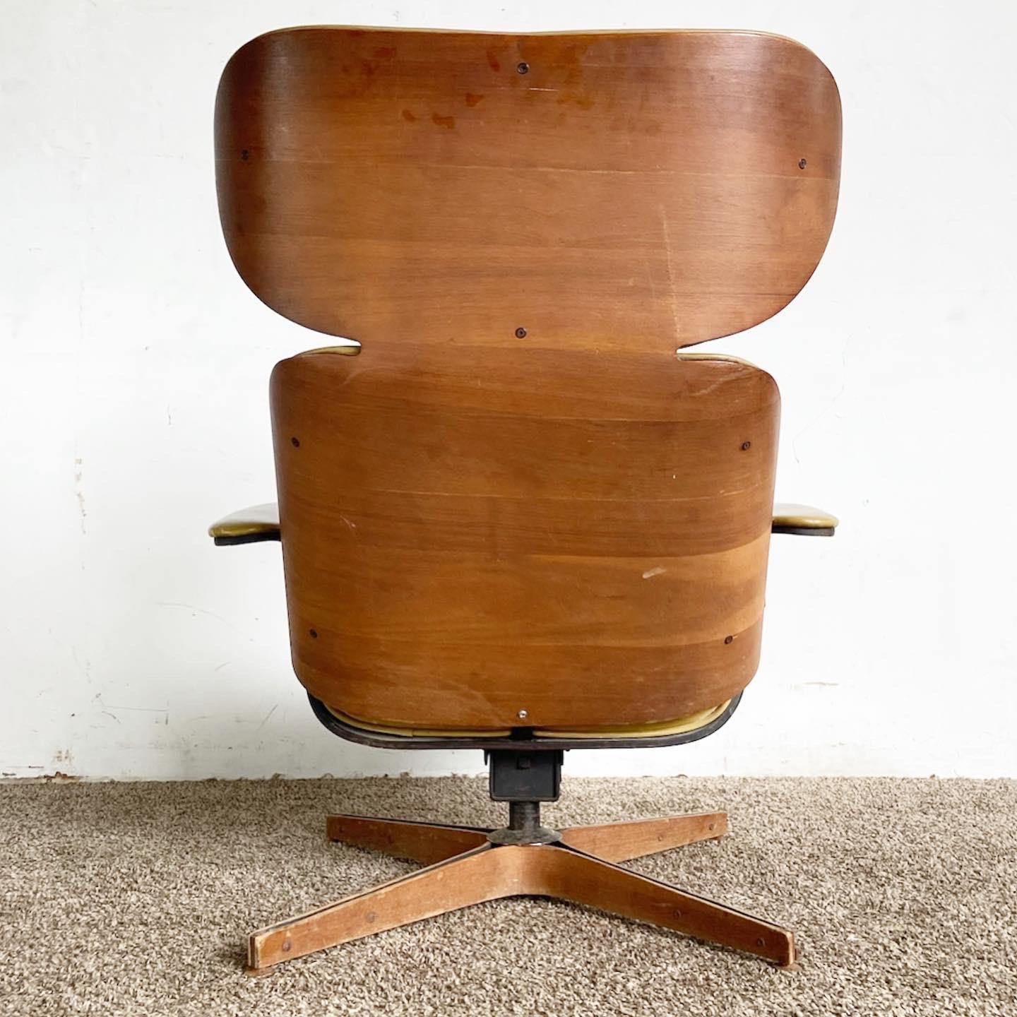 Mid Century Modern Lounge Chair and Foot Rest/Ottoman by George Mulhauser Plycraft For Sale at ...