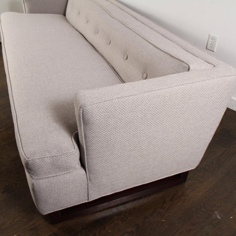 Mid-Century Modern Low Sofa at 1stDibs