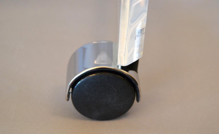 Mid-Century Modern Lucite or Acrylic Stool, Vanity Stool on Chrome ...