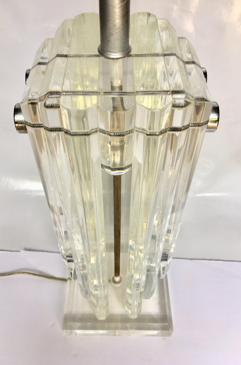 Mid-Century Modern Lucite Skyscraper Table Lamp For Sale at 1stDibs