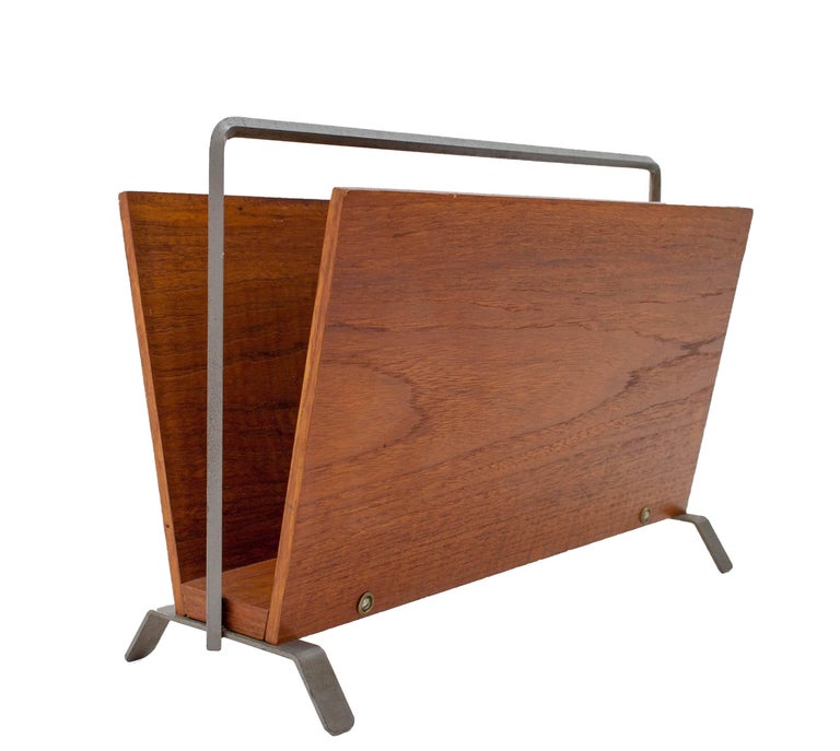 Mid-Century Modern Magazine Rack in Teak at 1stDibs | teak magazine rack