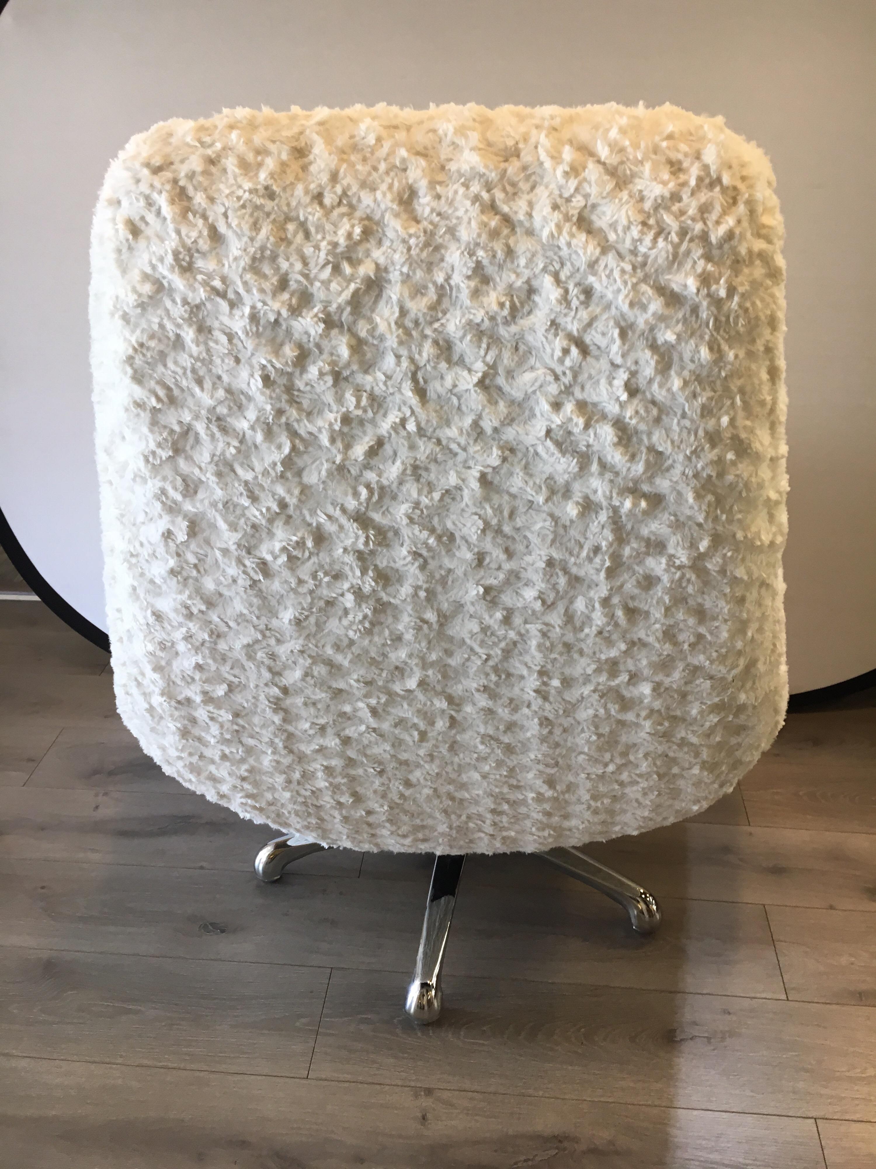 Mid-Century Modern Milo Baughman Style James Bond Swivel Lounge High ...