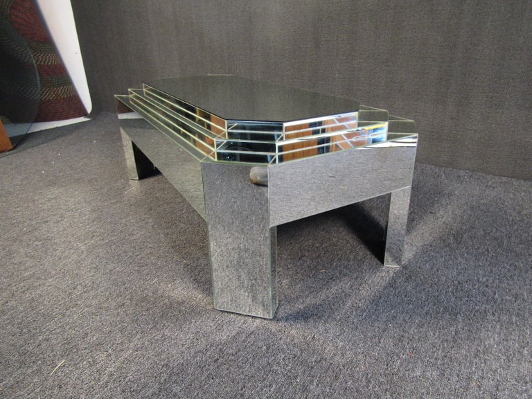 Mid-Century Modern Mirrored Coffee Table For Sale at 1stDibs