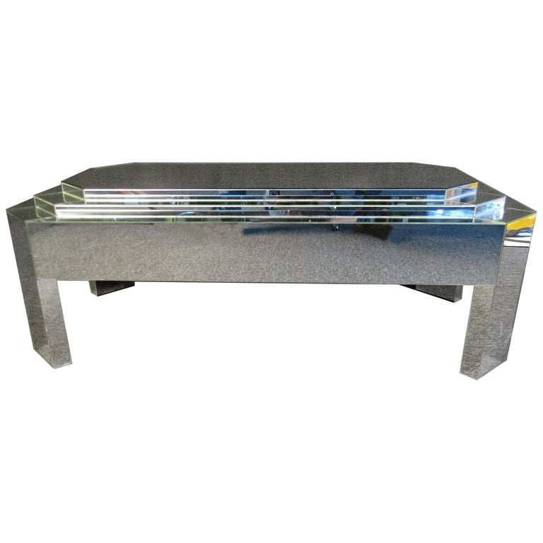 Mid-Century Modern Mirrored Coffee Table For Sale at 1stDibs