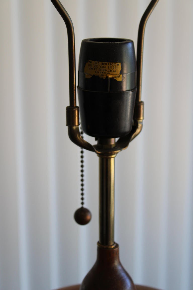 Mid-Century Modern Modeline Lamp For Sale at 1stDibs