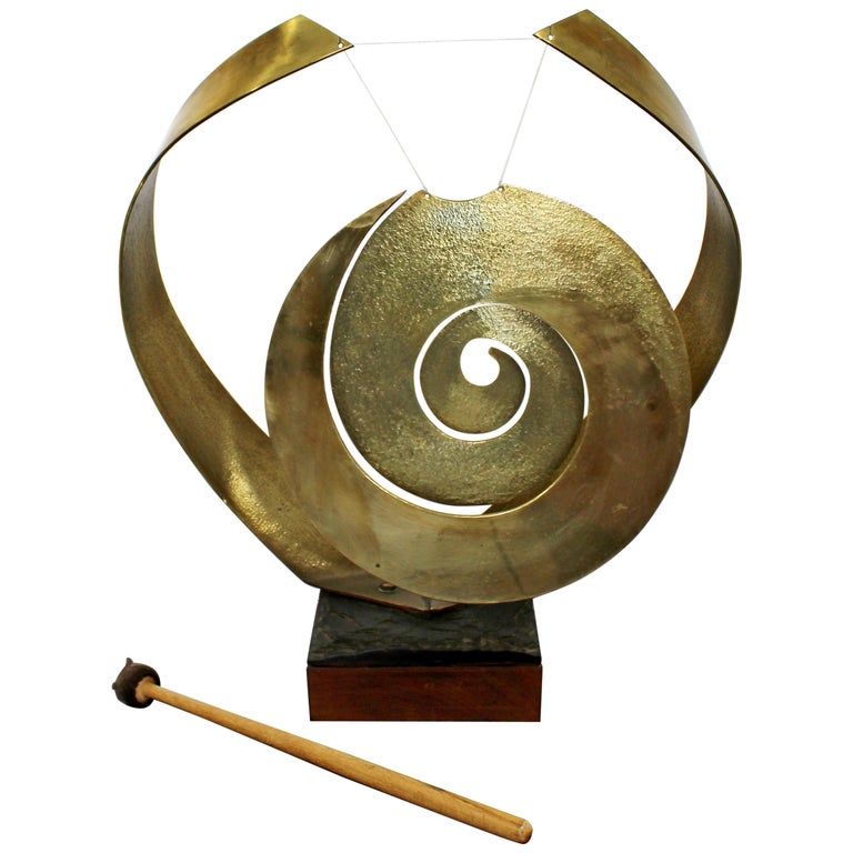 Mid-Century Modern Nani Bronze Gong Table Sculpture For Sale at 1stDibs