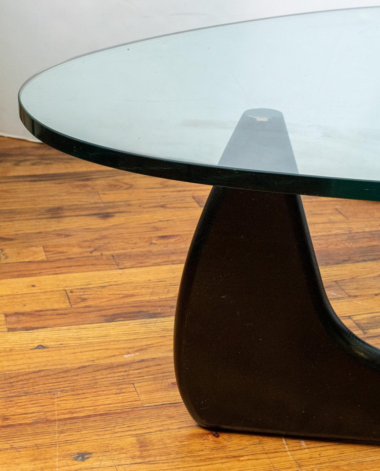 Mid-Century Modern Noguchi Style Coffee Table For Sale at 1stDibs