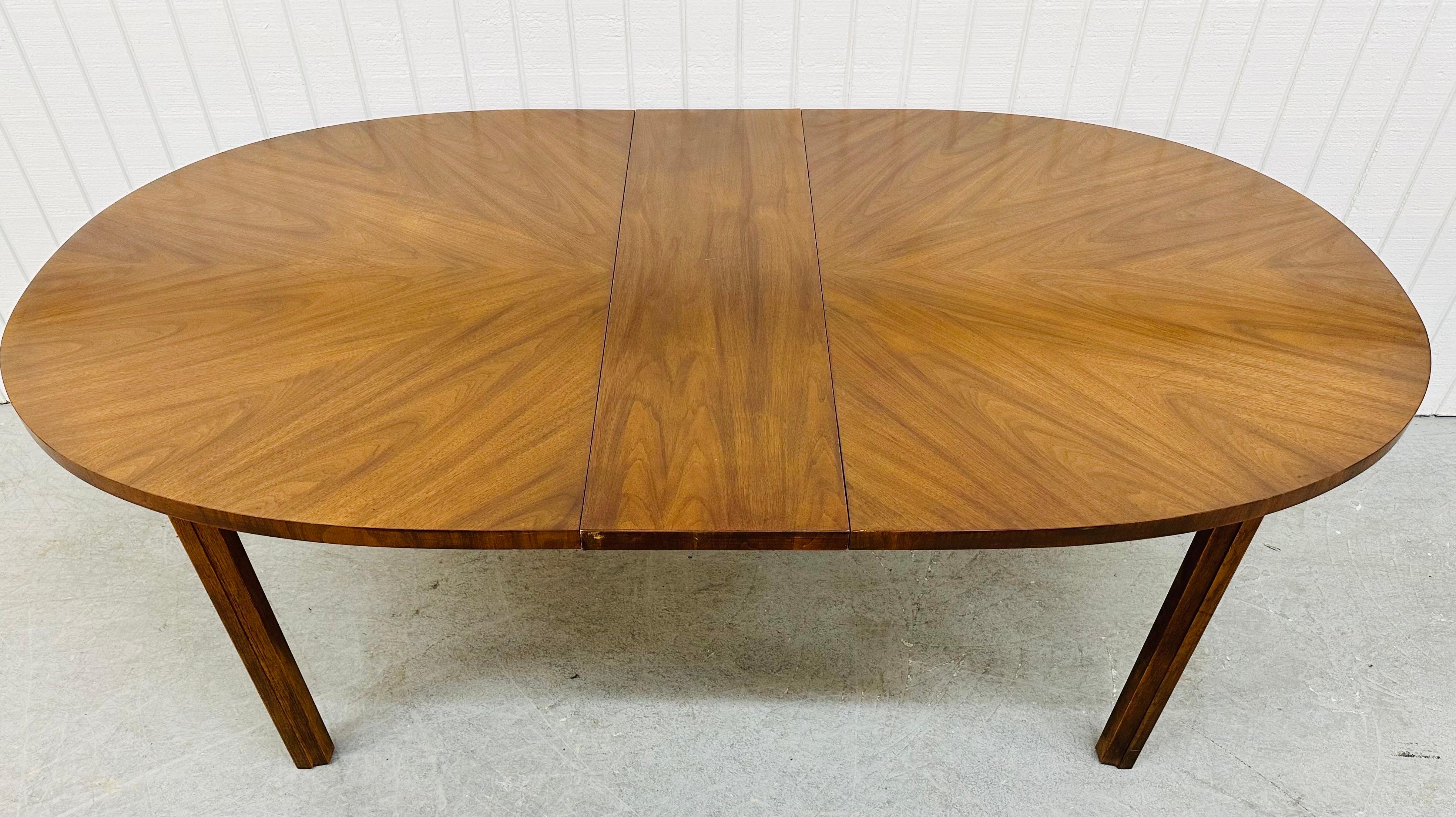 Mid-Century Modern Oval Walnut Dining Table For Sale at 1stDibs