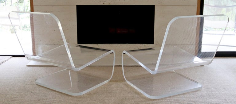 Mid-Century Modern Pair Clear Lucite Lounge Accent Chairs Attr. Gary ...